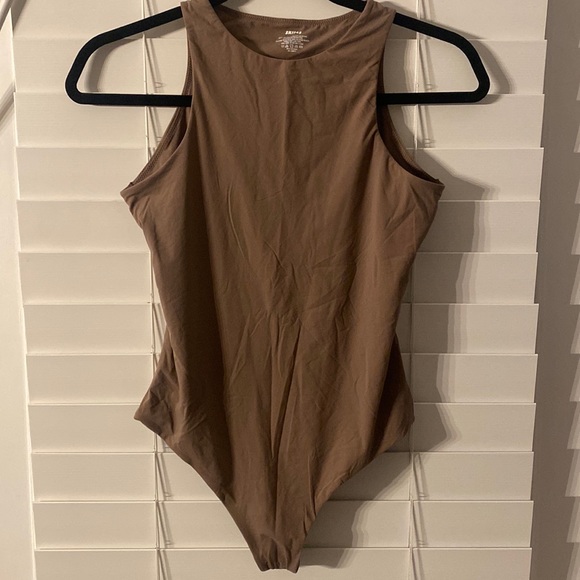 SKIMS | Tops | Skims Fits Everybody High Neck Bodysuit | Poshmark